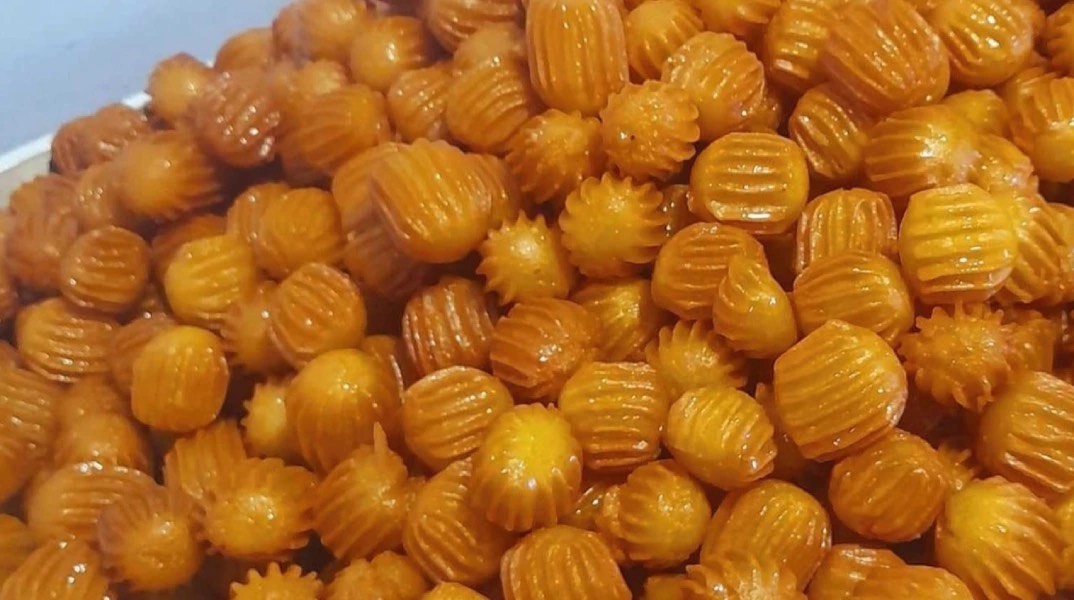 Where to find fresh, syrupy Tulumba in the heart of Athens ...